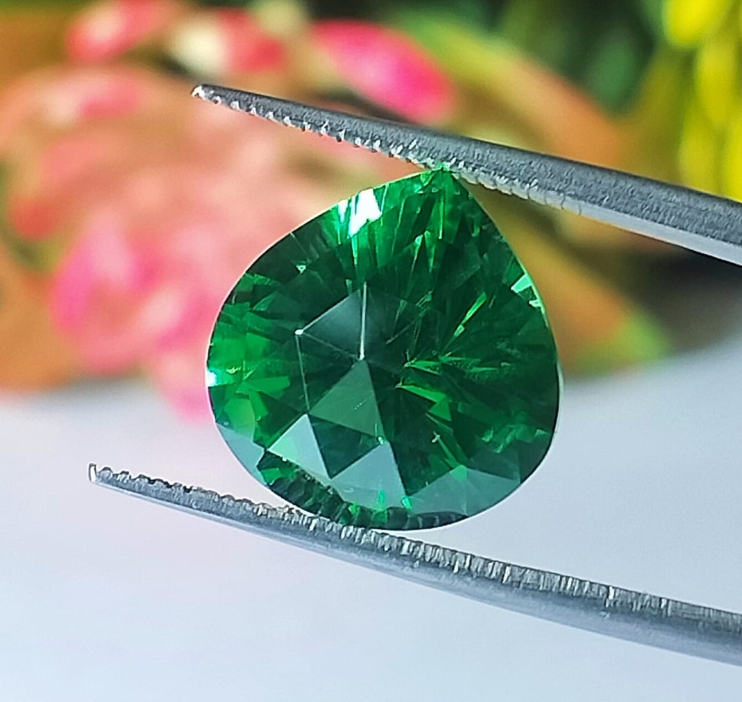 Lab Emerald Heart Gemstone, Unique Faceted Cut (12x12x7mm) - Etsy