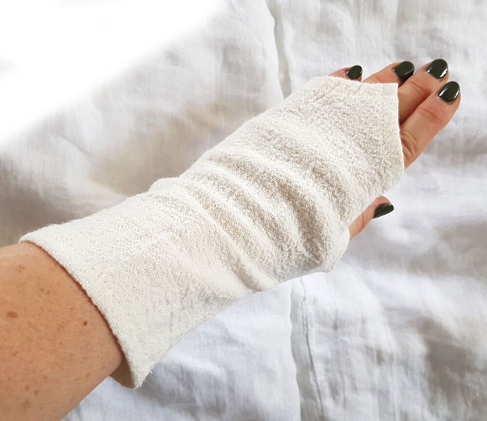 Linen Mittens Ecru Gothic Fingerless Gloves Smooth Crepe Linen Black ...