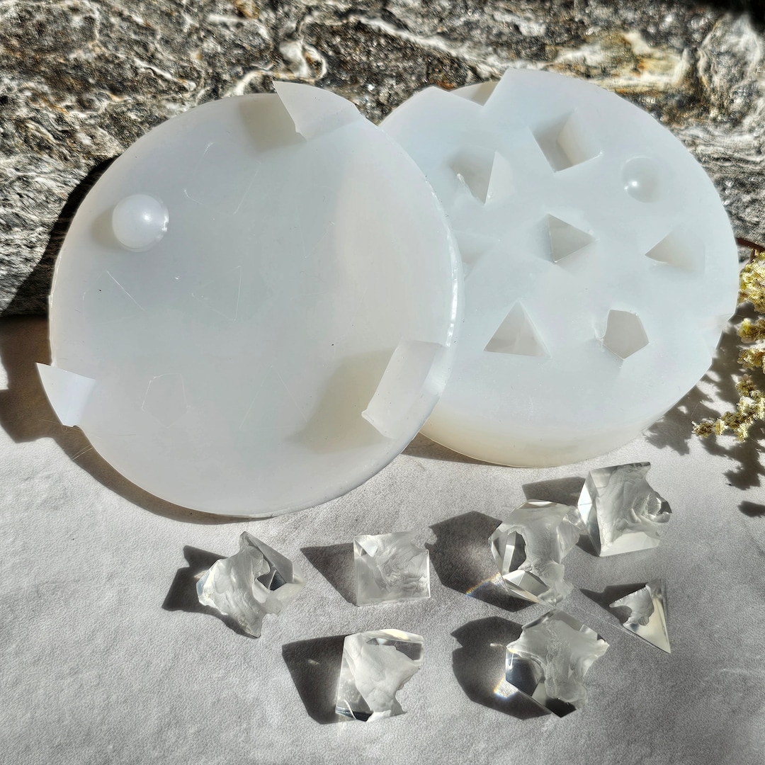 GEODE INSERT Sharp Edge Silicone Dice Mould for Resin Dice Making - 7 ...