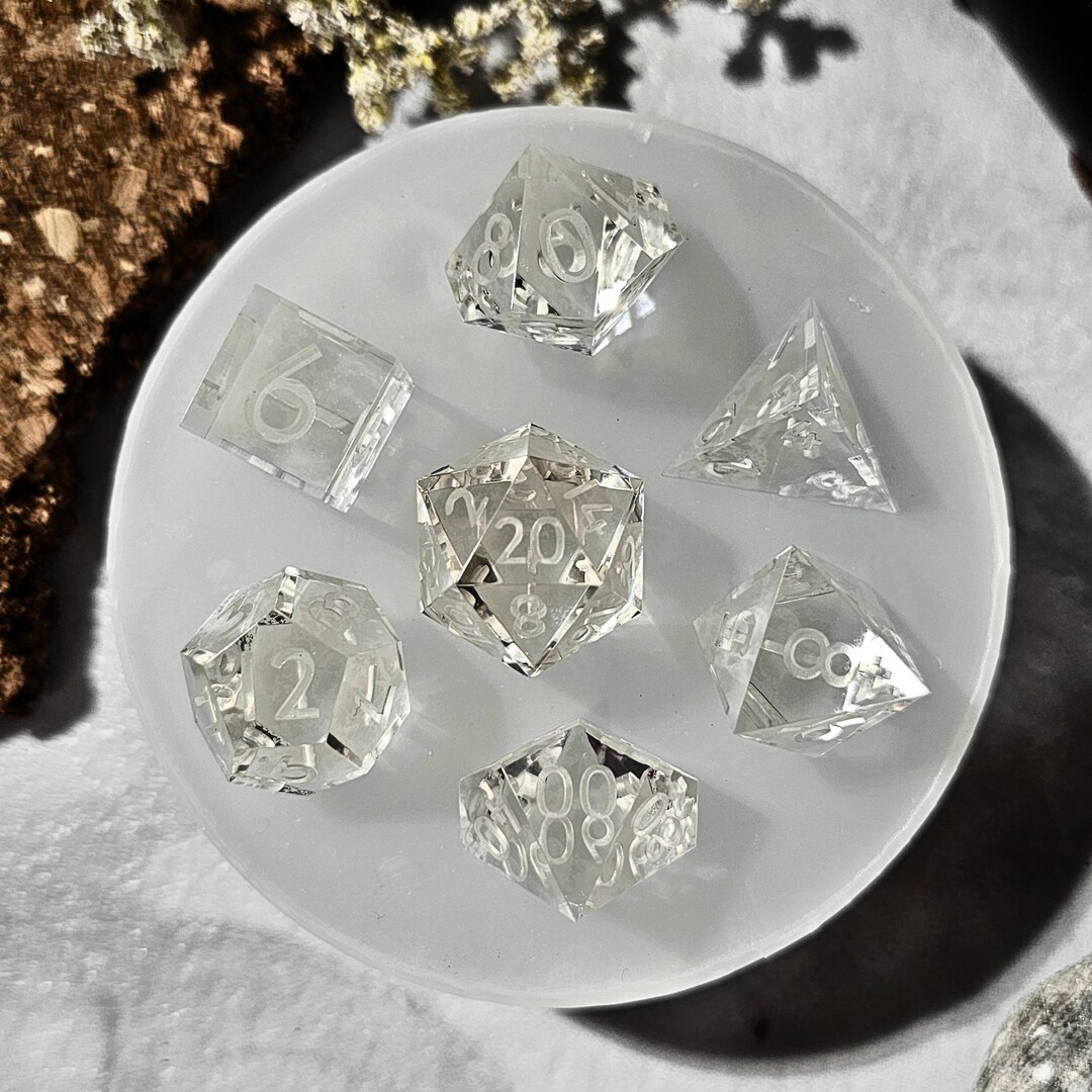 Sharp Edge Silicone Dice Mould – 7-piece Polyhedral D&D Set - Etsy