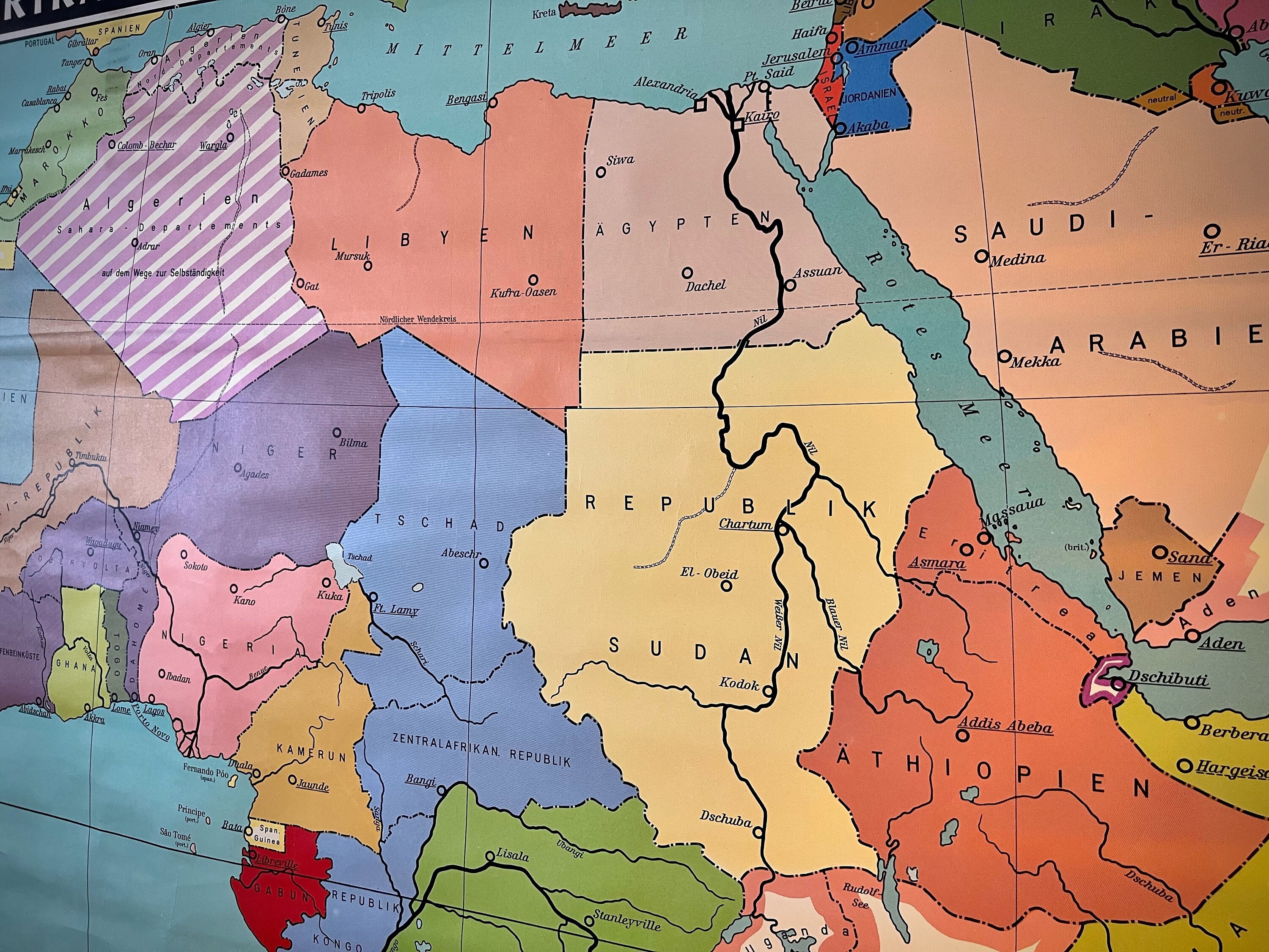 Antique Vintage Pull Down Map of Africa (1960's) / Rare Item - Etsy