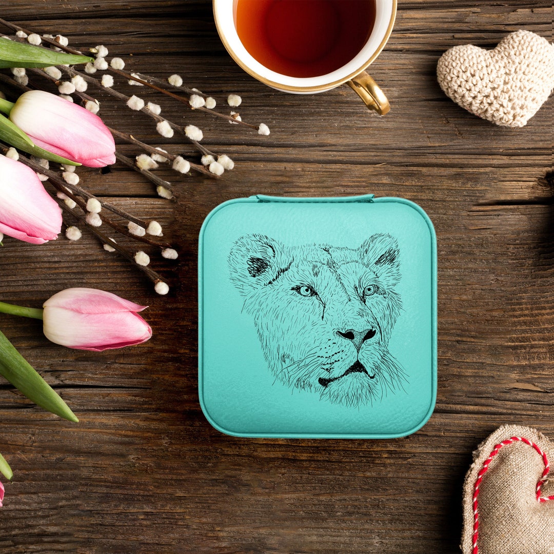 Lion Jewelry Case, Lion Travel Jewelry Case Gift, Groomsmen Bridesmaid ...