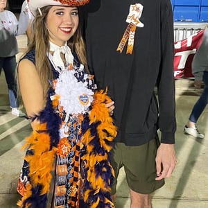 The Mom Pin - Homecoming Mum Accessories - Senior Day - Personalized ...