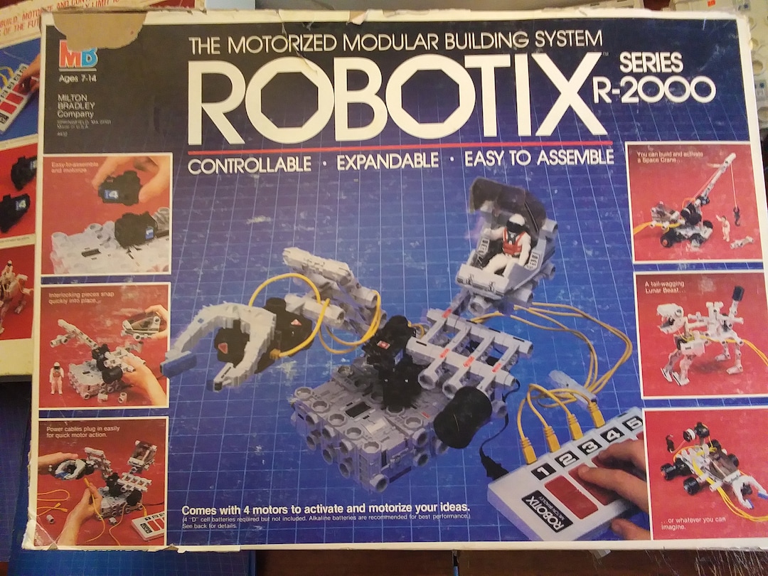 Vintage Milton Bradley Robotix R-2000 Motorized Modular Building System ...
