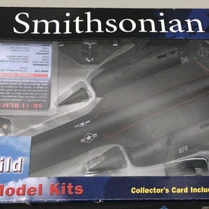SR-71 Blackbird Aircraft Smithsonian Model Kit IOB W/collector Card - Etsy