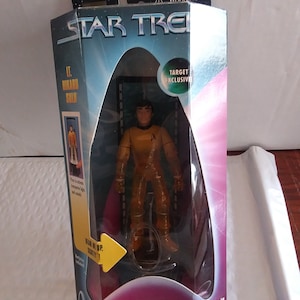 Star Trek Transporter Series "lt. Hikaru Sulu" Action Figure & Memory ...