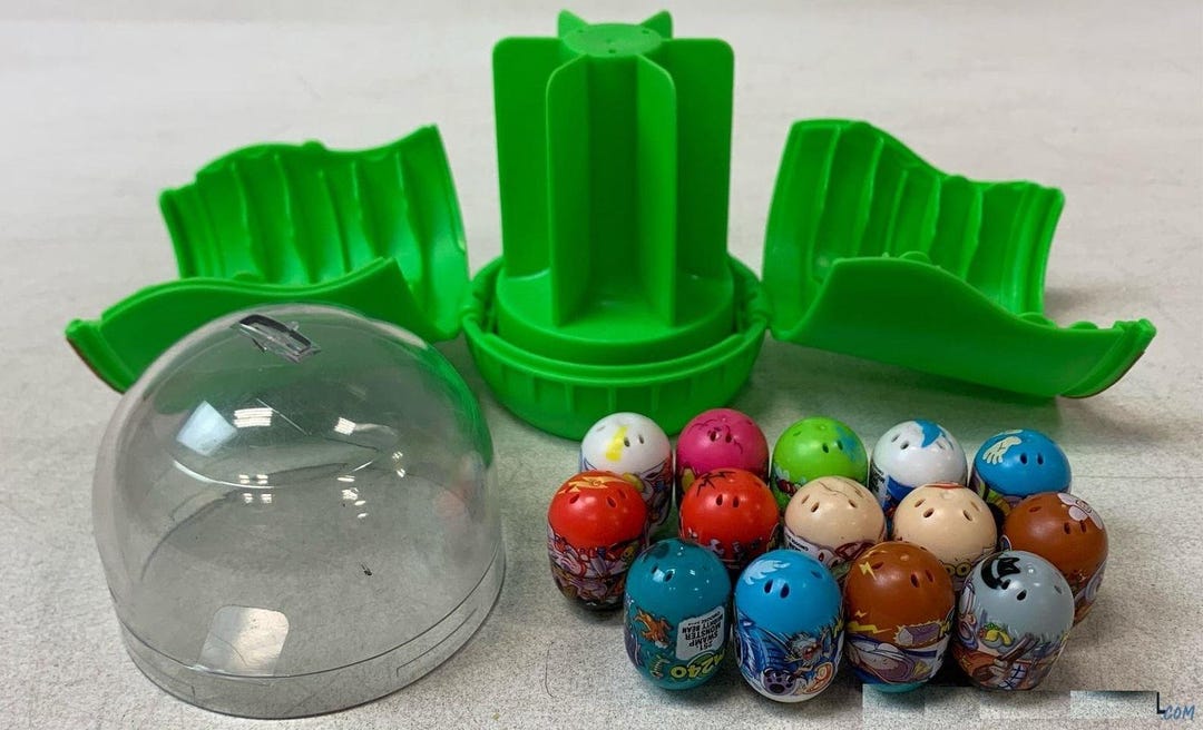 Moose Toys Mighty Beanz Modern Mighty Bean Collection & Storage ...