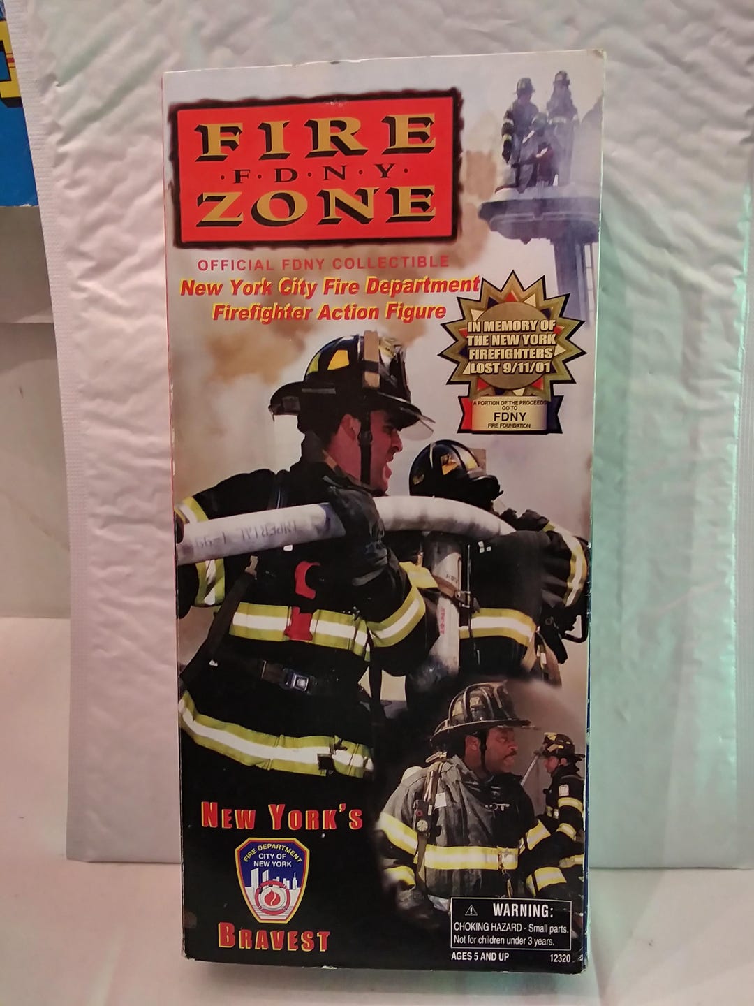 City of New York Fire Department Firefighter Action Figure 9/11 ...