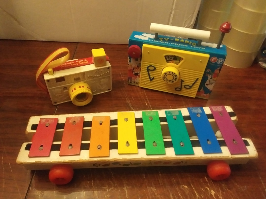 3 Vintage Fisher Price Toys - Xylophone, Tv-radio and Camera - Etsy
