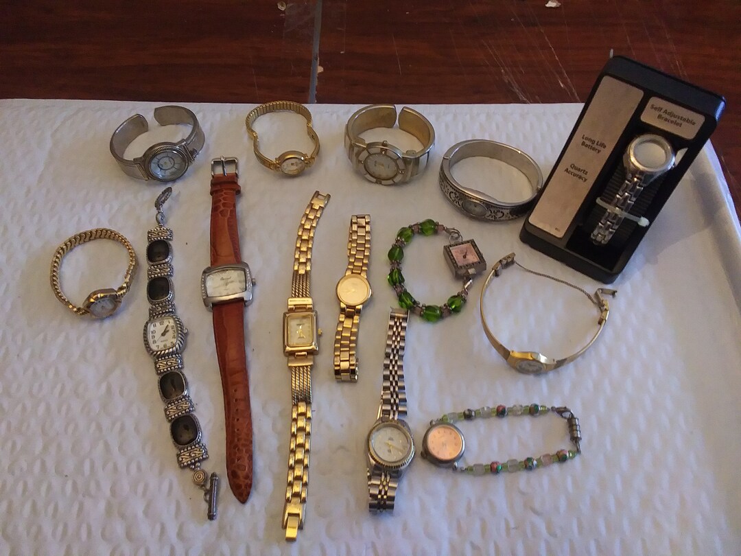 Collection of 15 Ladies Watches - Many Styles, Makers - Seiko, Timex ...