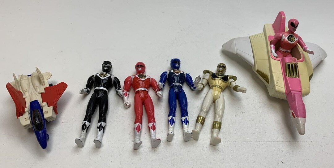 Vintage 1990s Power Rangers 5 Action Figures Plus PR Vehicle ...