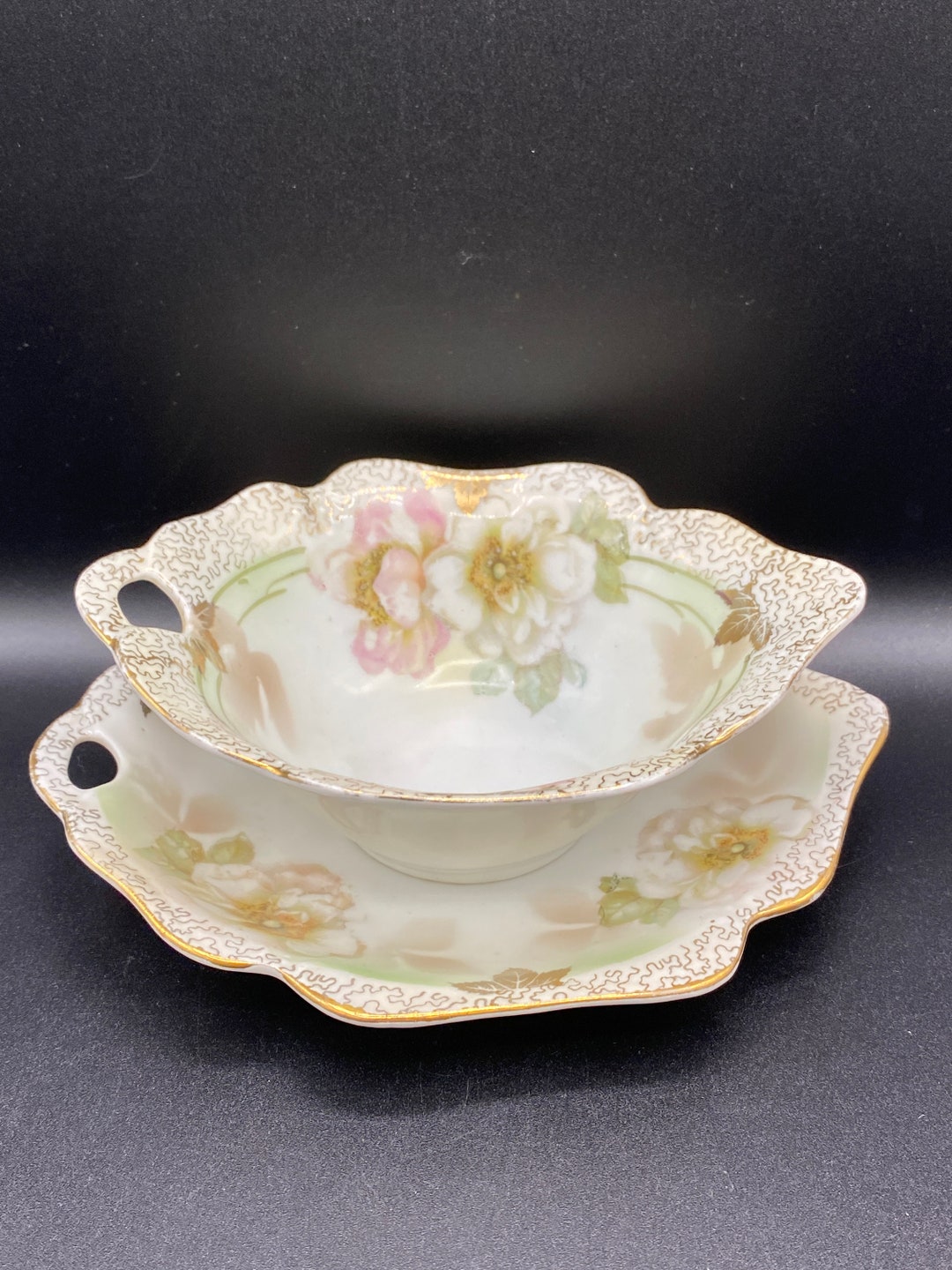 RC Strawberry and Cream Set. White Porcelain White & Pink Roses Gold ...