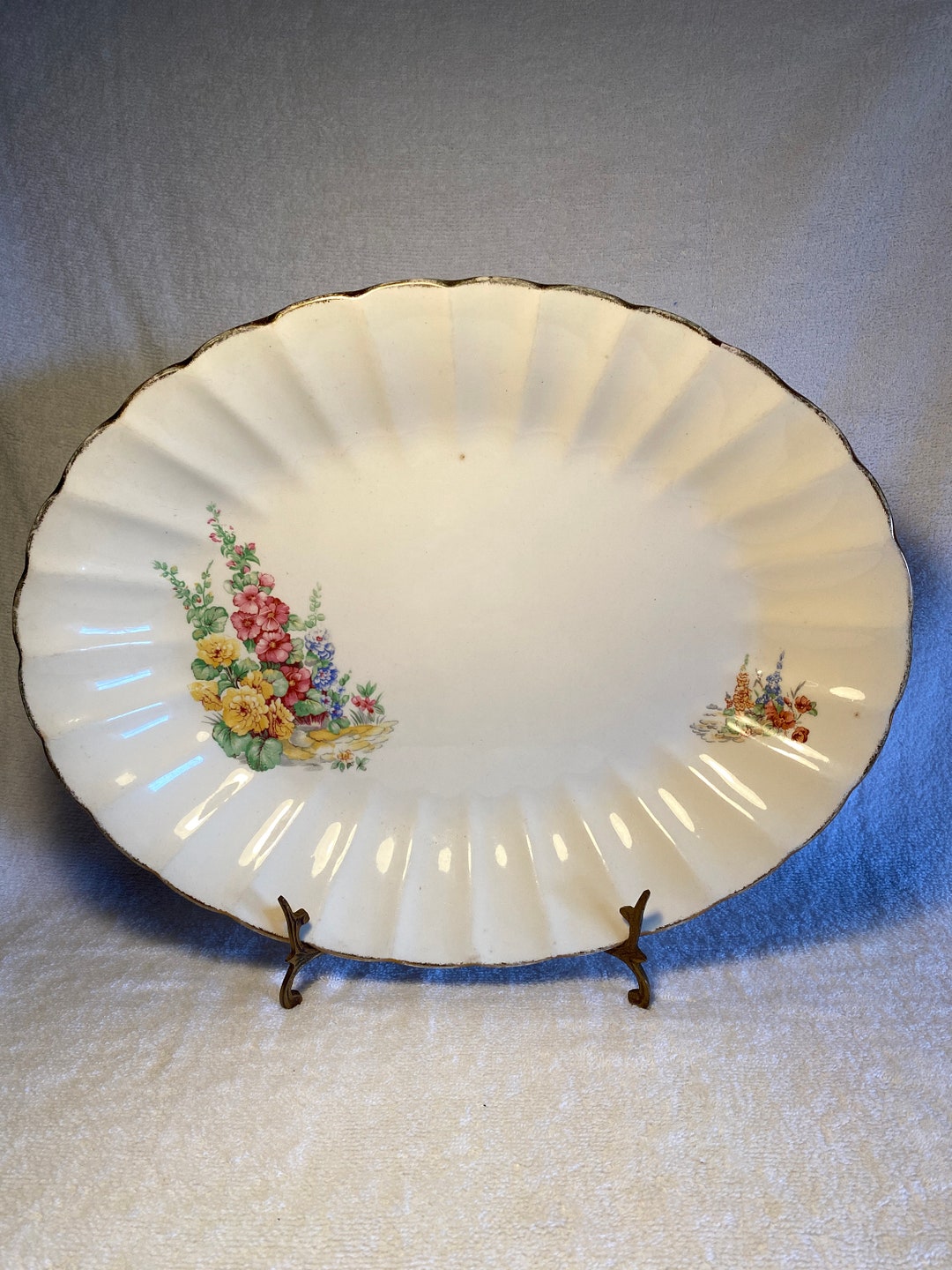 Sovereign Potters Platter "hollyhocks" Earthenware, Large, Cream ...