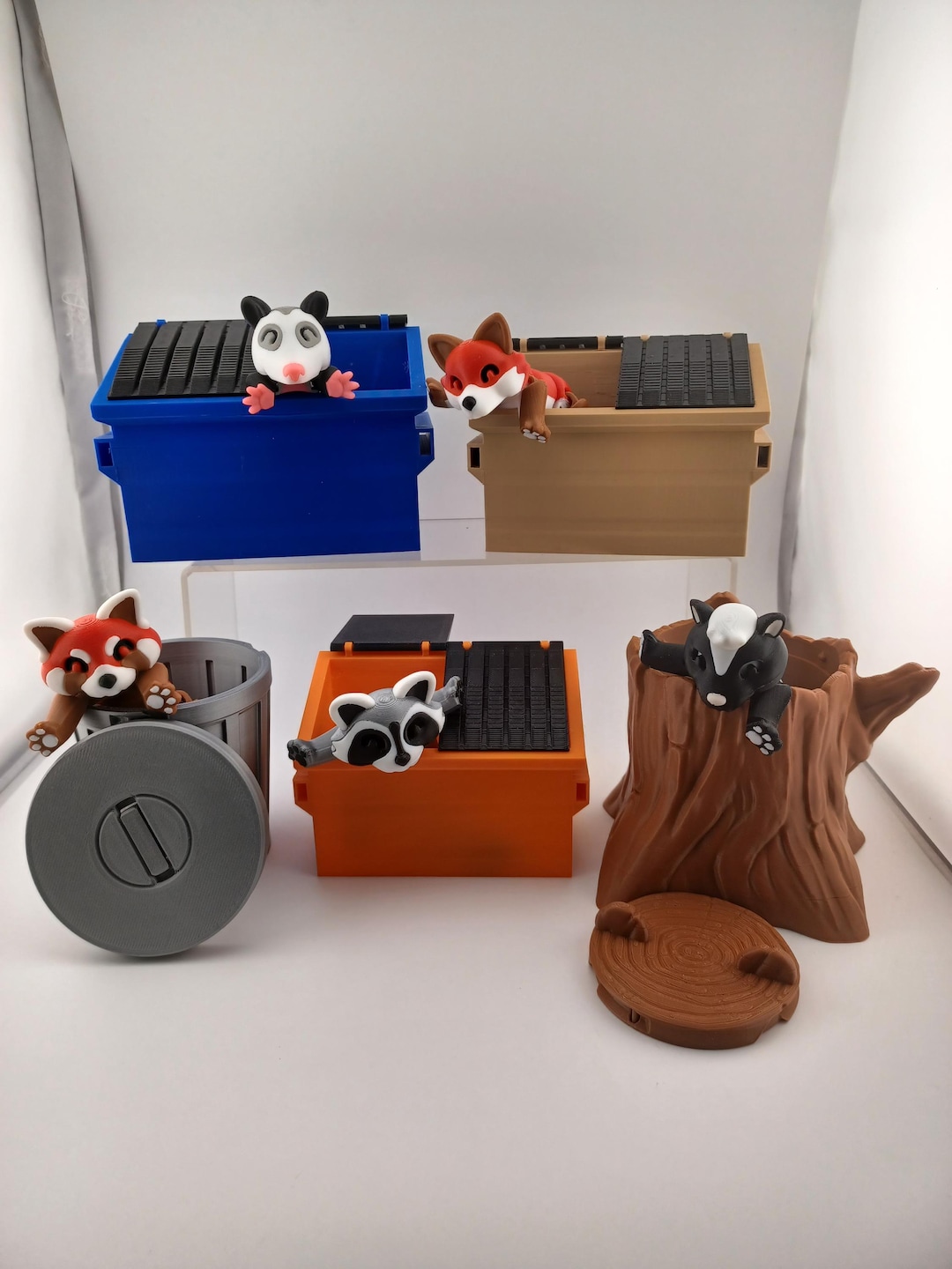 Trash Animals Articulating Fidget Toy - Includes Trash Can Tree Stump ...
