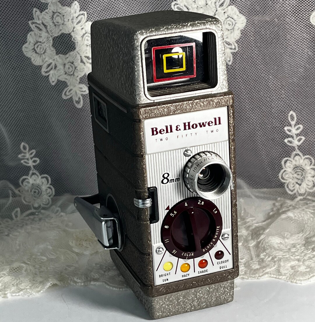 Bell & Howell 252 8mm Film Camera - Etsy