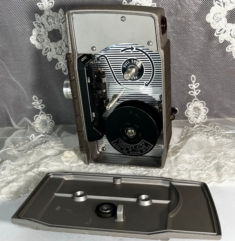 Bell & Howell 252 8mm Film Camera - Etsy