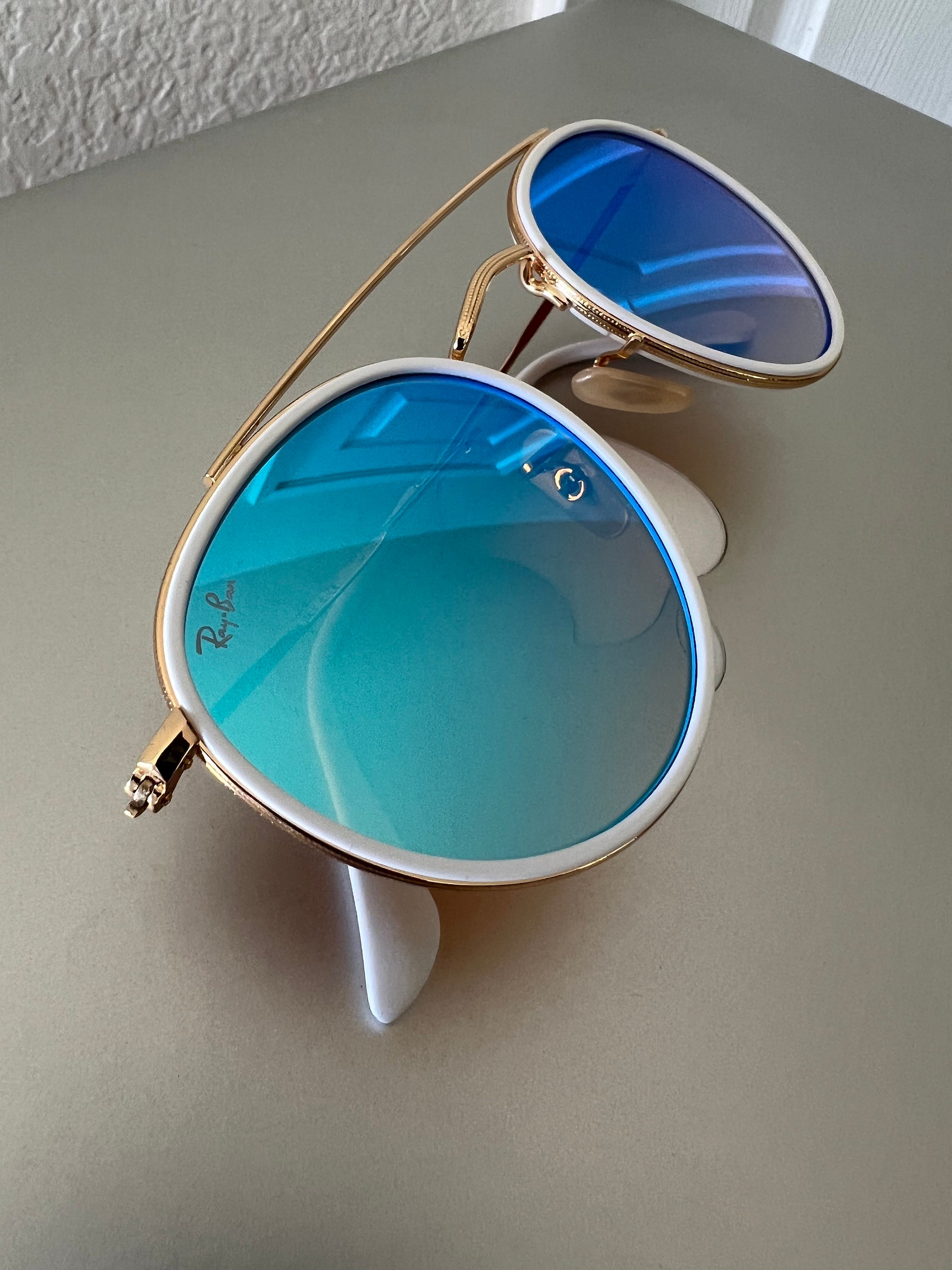 Ray-ban Round Double Bridge Gold Frame / Gradient Blue RB3647 ...