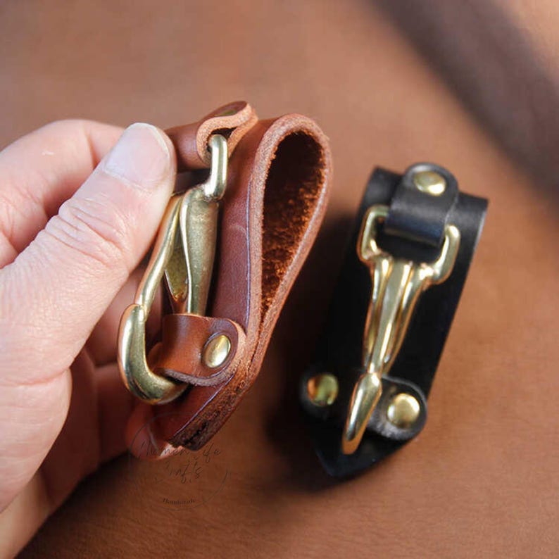 Handmade Leather Belt Buckle Organizer: Wickett and Craig Leather Craft ...