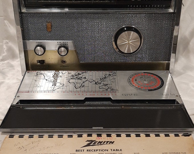 Zenith Royal 1000-D Trans-oceanic Transistor Radio + Manual (looks ...