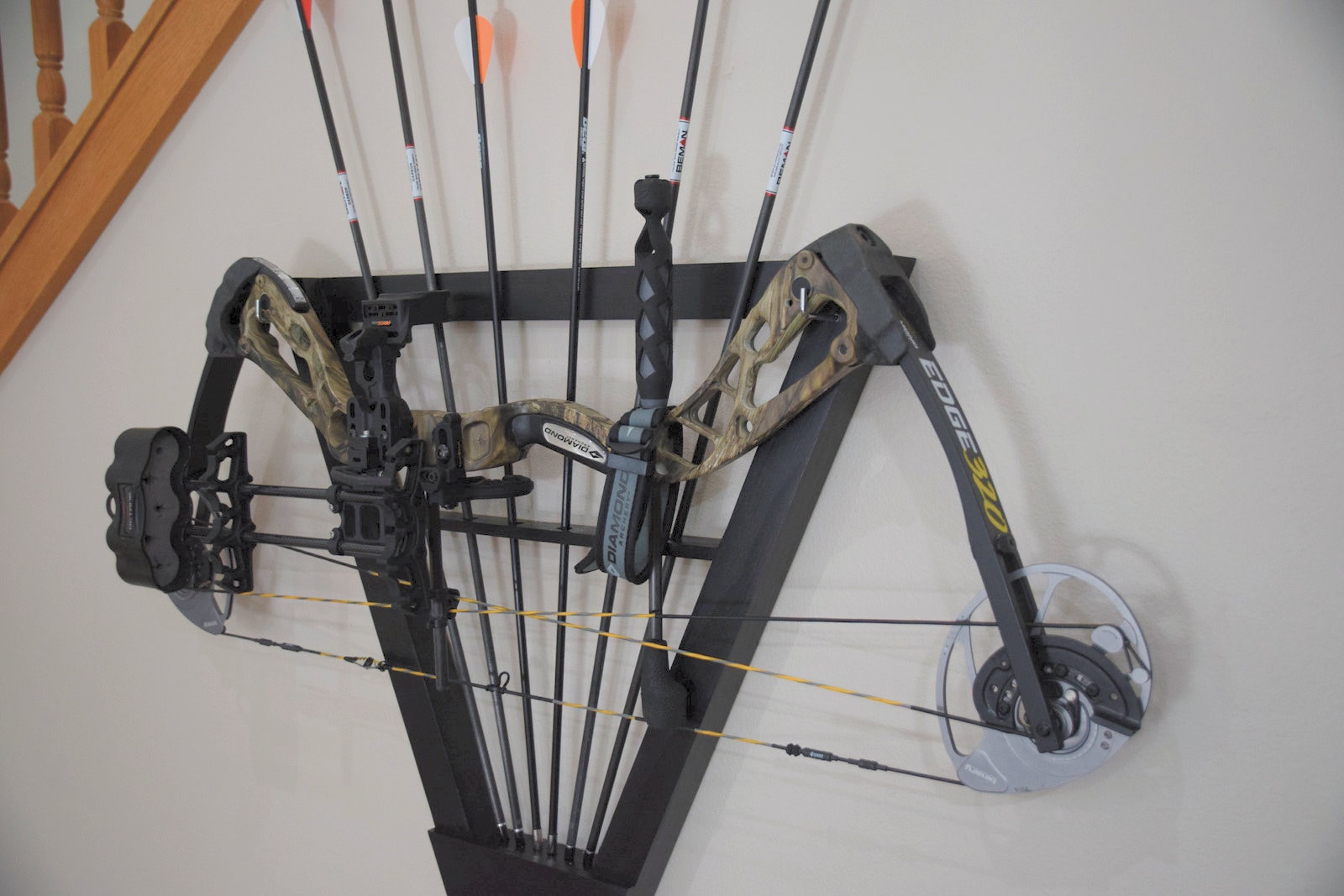 Archery Bow Rack, Wall Mounted - Etsy