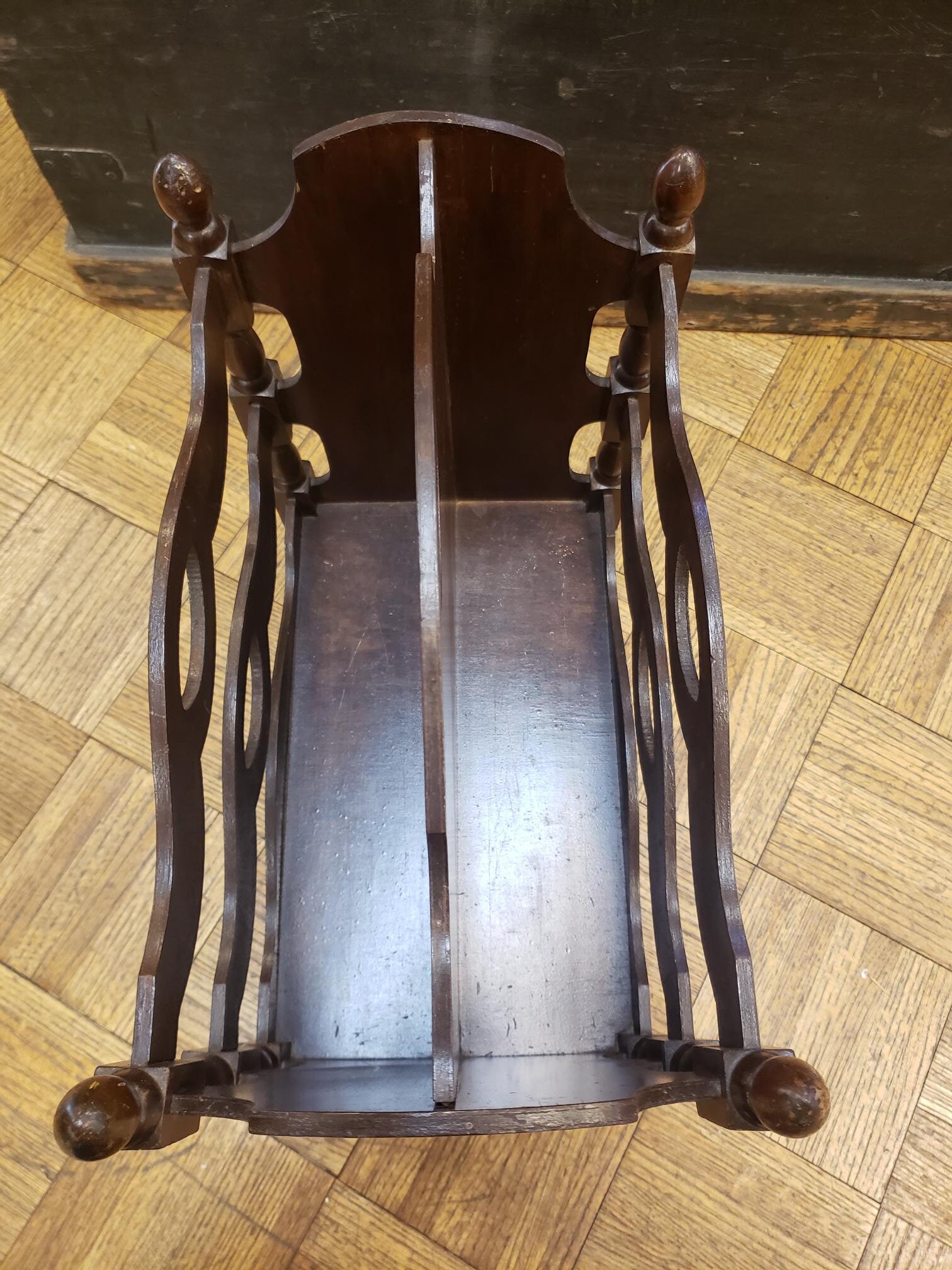 Vintage Butler Magazine Rack - Etsy