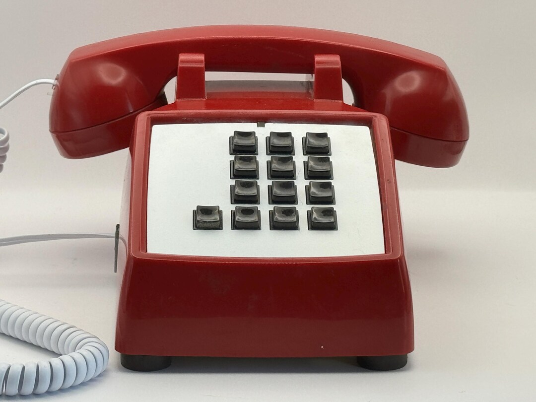 Telephone Mic, Lo-fi Microphone, Retro Vintage, Red, White, Boutique ...