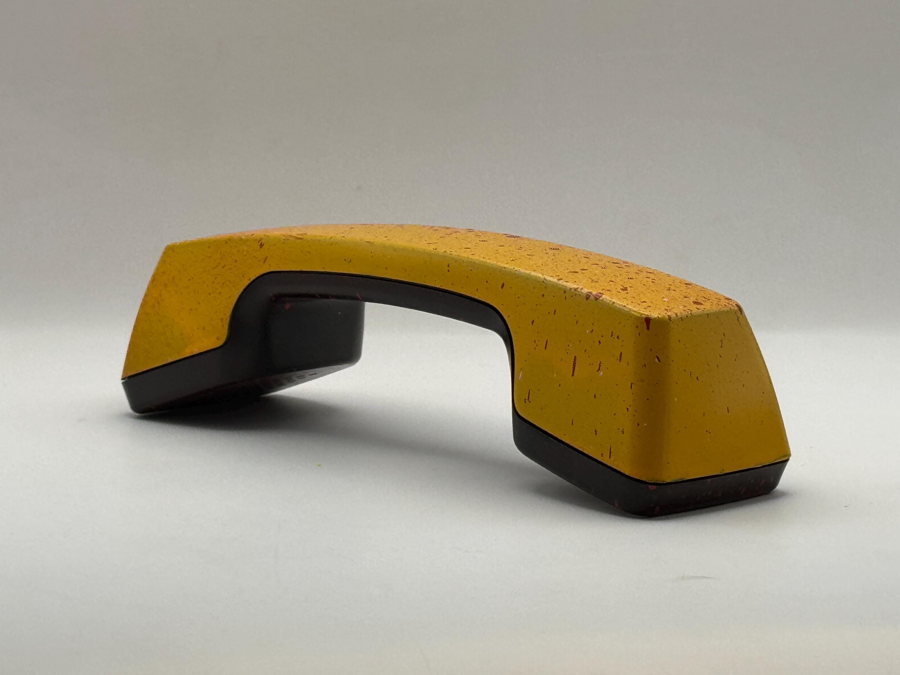 Telephone Mic, Lo-fi Microphone, Retro Vintage, Yellow, Black, Boutique ...