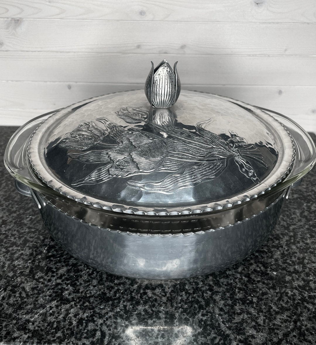 Vintage Aluminum Hammered Covered Casserole Dish With Pyrex Insert ...