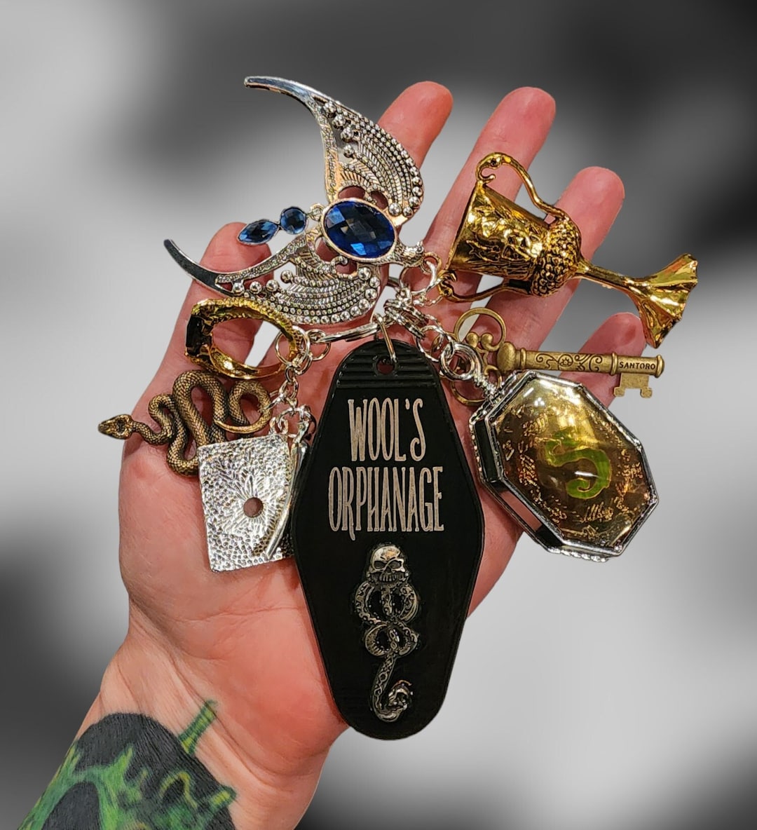 Horcrux Keychain / Key to Wool's Orphanage - Etsy