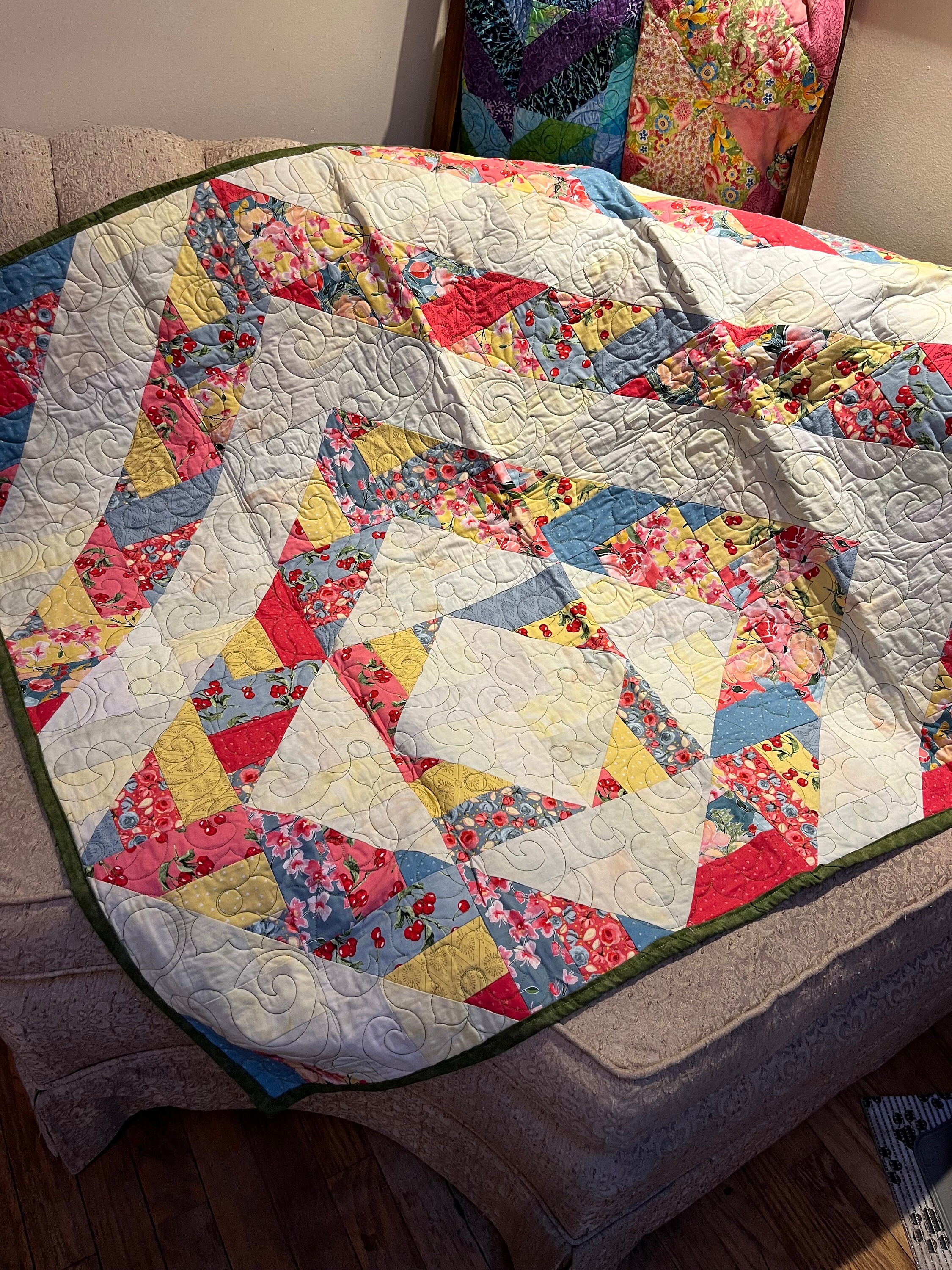 Soft Floral Spring Patchwork Throw Quilt - Etsy