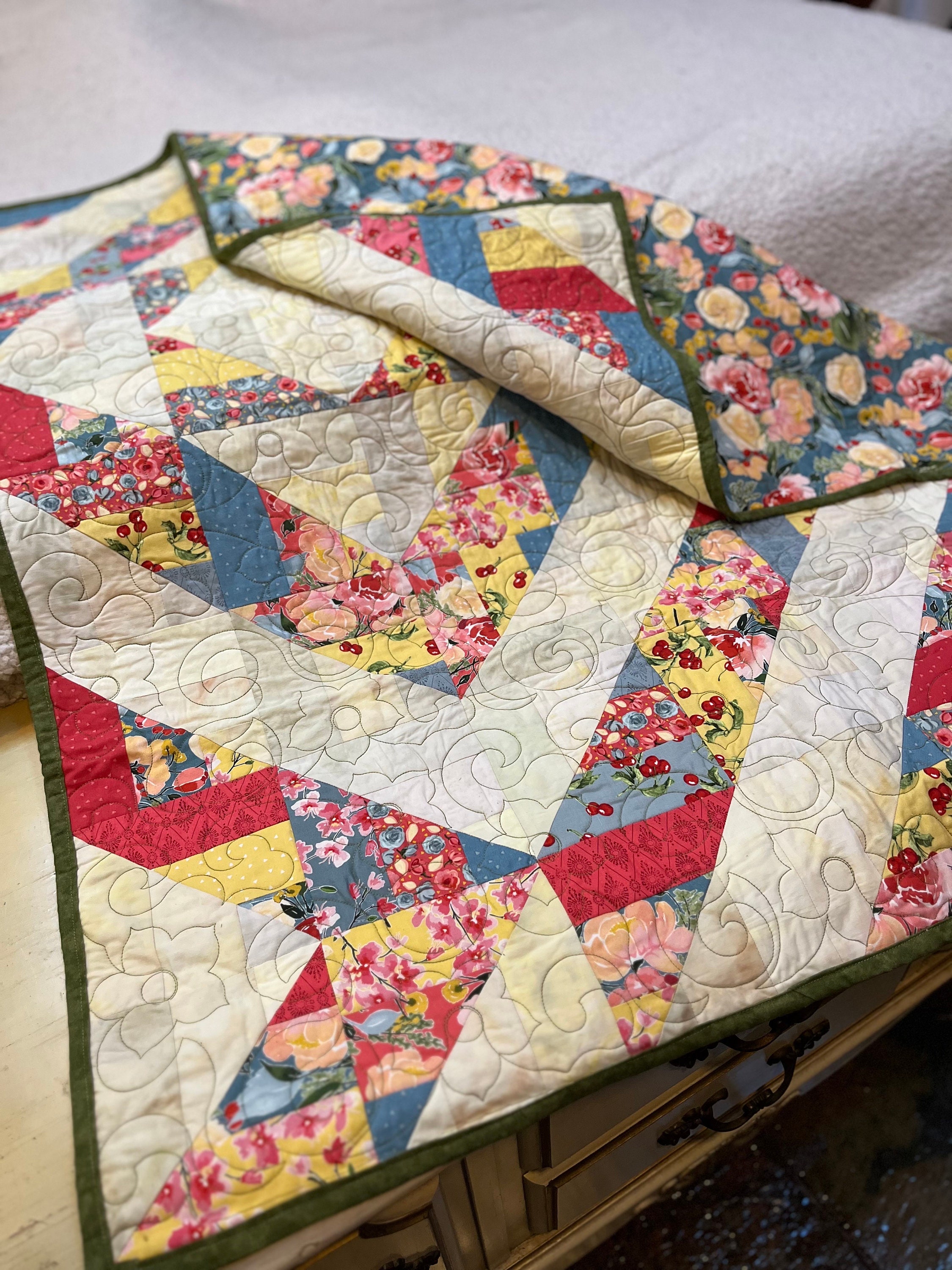 Soft Floral Spring Patchwork Throw Quilt - Etsy