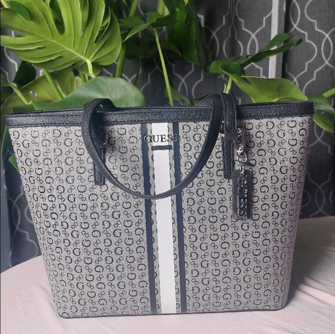 GUESS Authentic Handbag - Etsy