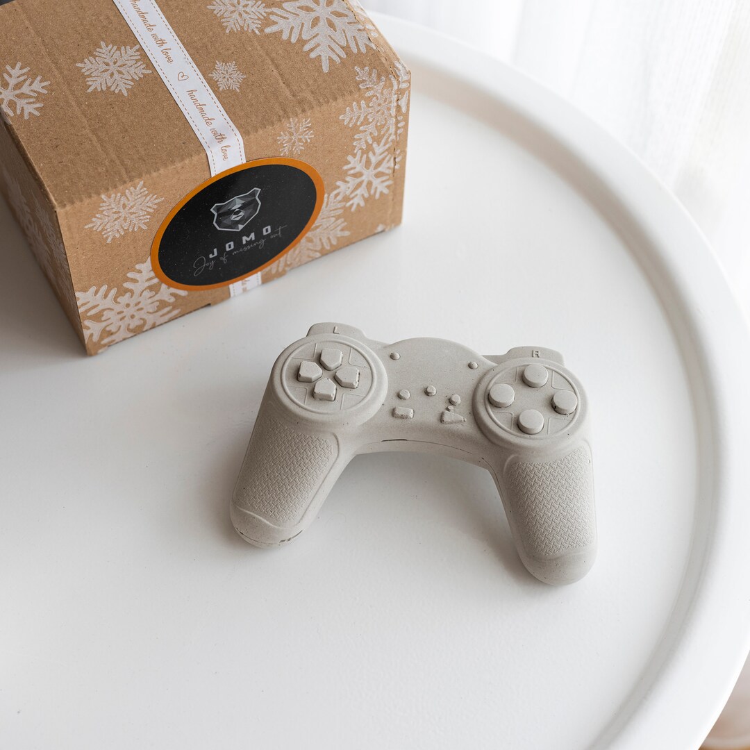 Concrete Joystick/controller Statue - Etsy