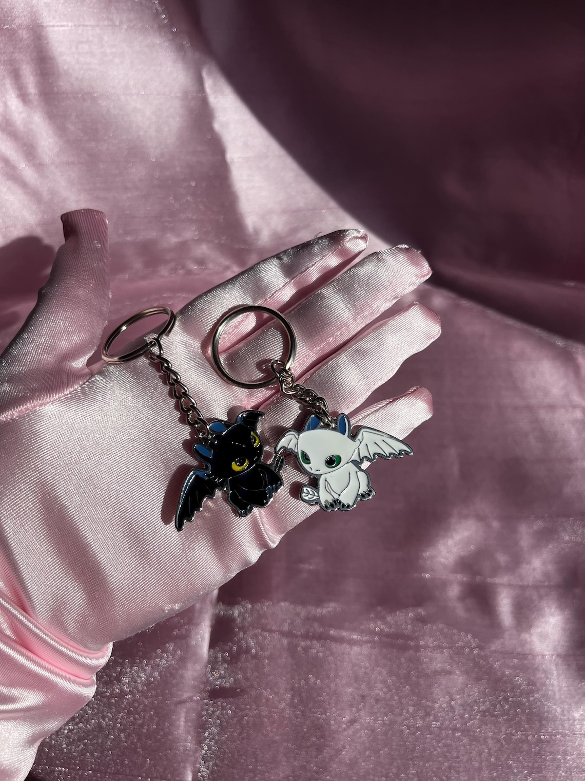 Night Fury & Light Fury Keychain Set: Cartoon Dragon Couple - Etsy