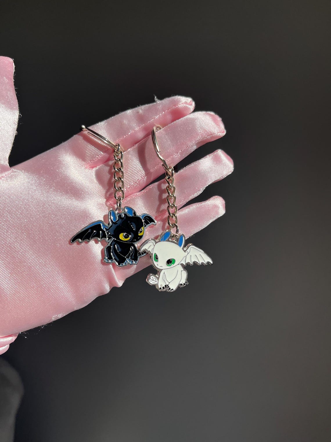 Night Fury & Light Fury Keychain Set: Cartoon Dragon Couple - Etsy