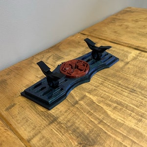 3D Printed Lightsaber Display Stand, SITH EMPIRE, Customizable Table ...