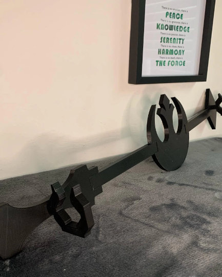 Custom 3D Printed Lightsaber Display Stand | Wall Mount for Star Wars ...