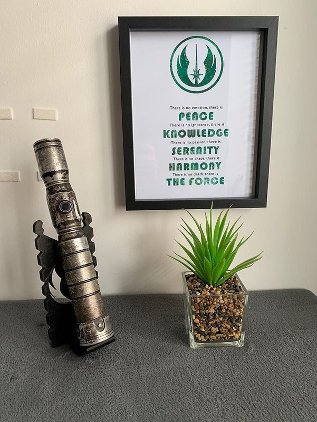 Custom 3D Printed Lightsaber Display Stand | Wall Mount for Star Wars ...