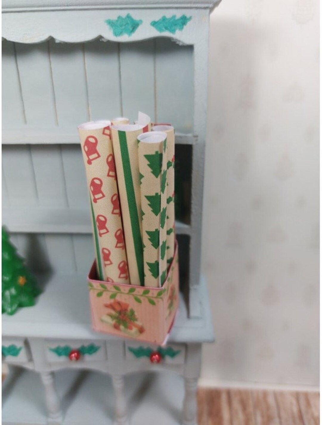 1:12 Doll House. Box With Gift Paper. Christmas. KRAFT - Etsy