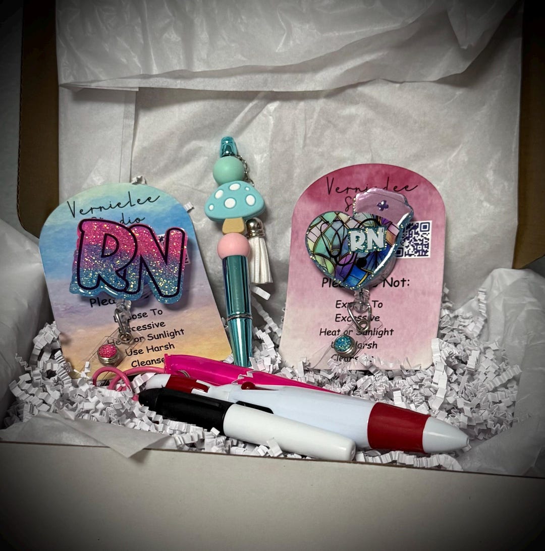 Boxed Gift Set RN Badge Reels,pen Set Fun Badge Holders, Nurse Gifts ...