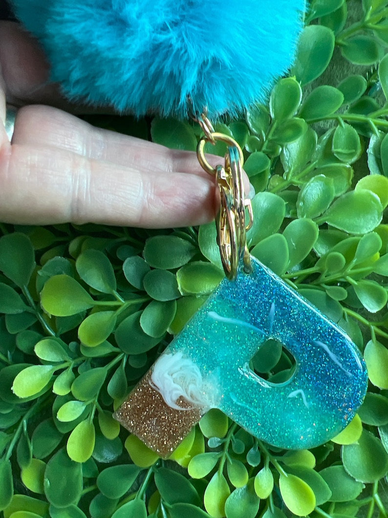 Letter P Initial Keychain, Glitter Letter Keychain, Personalized ...