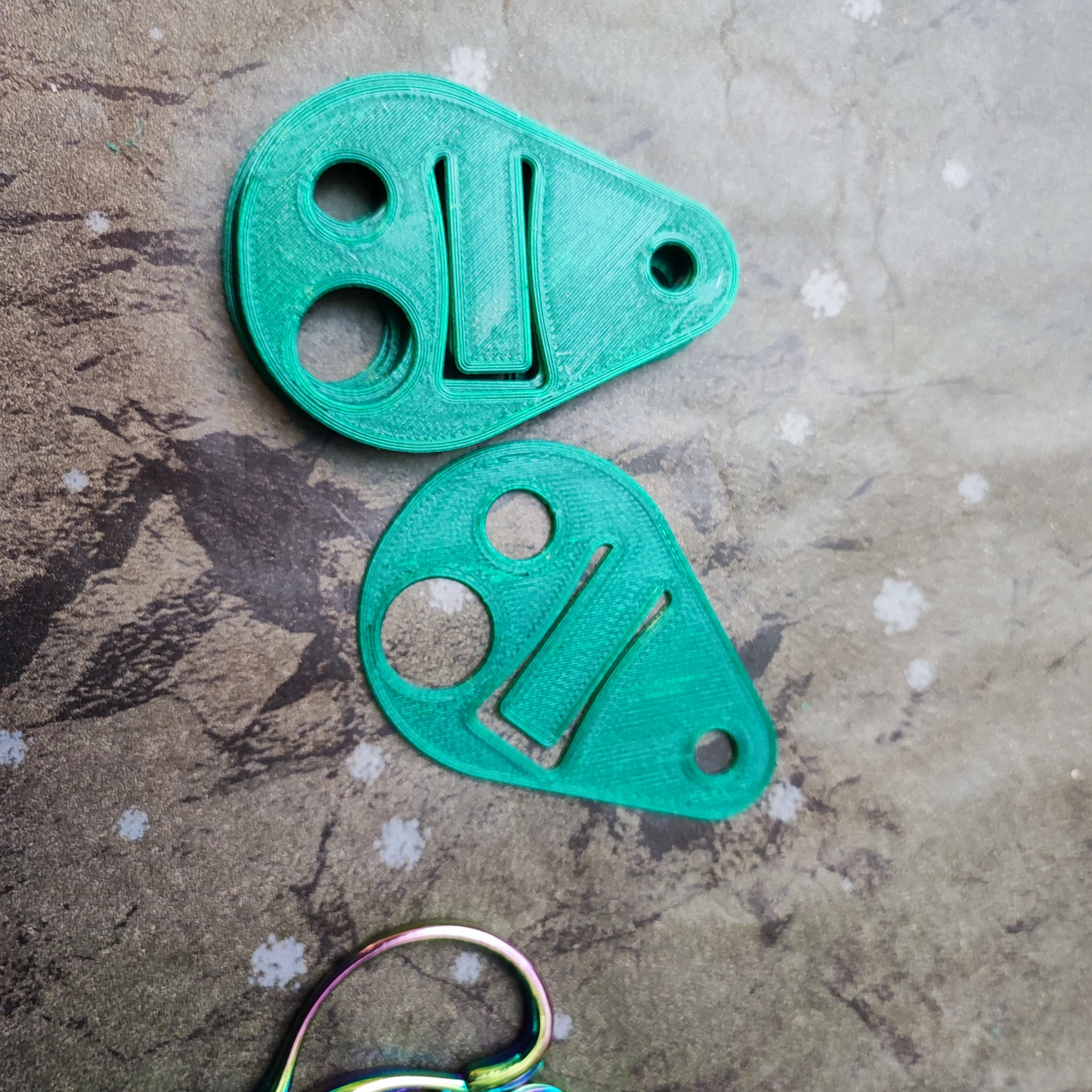 Set of 20 Water Drop Floss Drops With 2 Holes for Cross Stitch ...