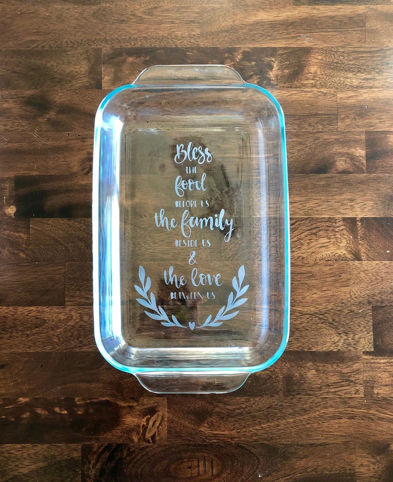 Engraved Pyrex Bakeware With Lid and Handles - Personalized Mothers Day ...
