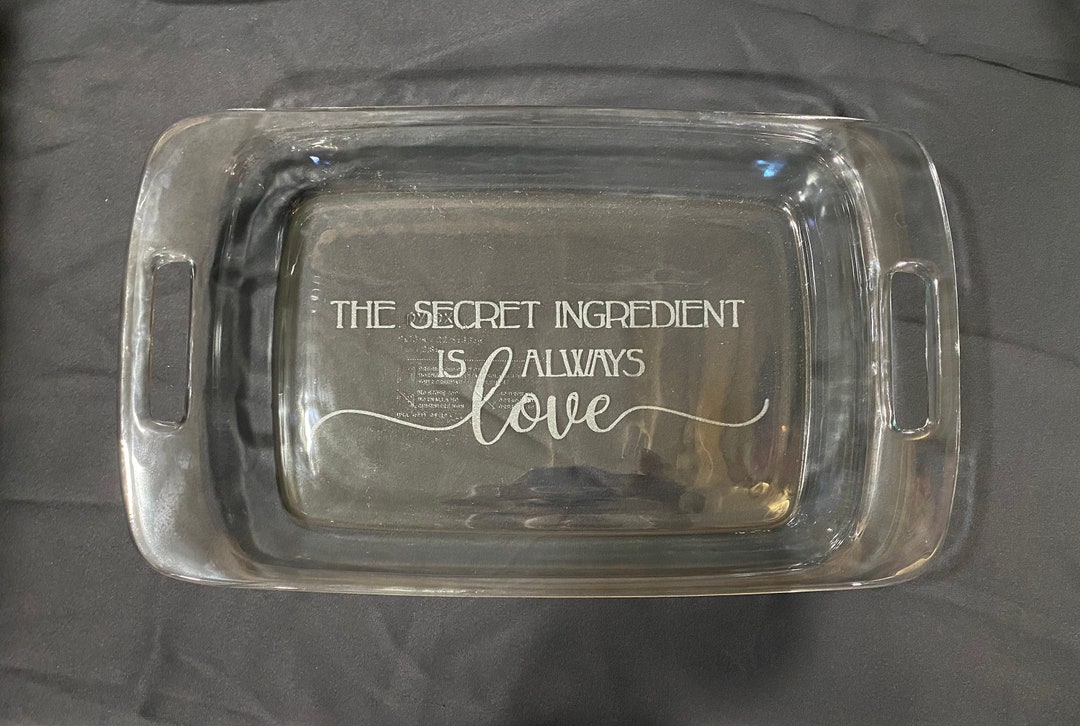Engraved Pyrex Bakeware With Lid and Handles - Personalized Mothers Day ...
