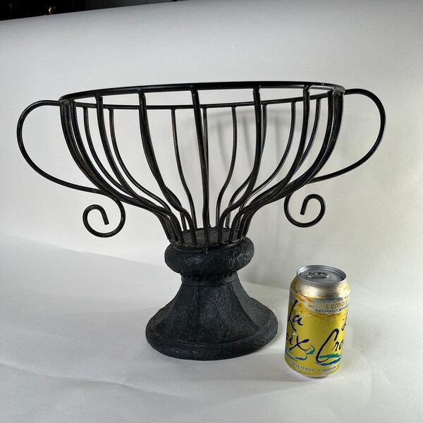 Wire Urn Planter - Etsy