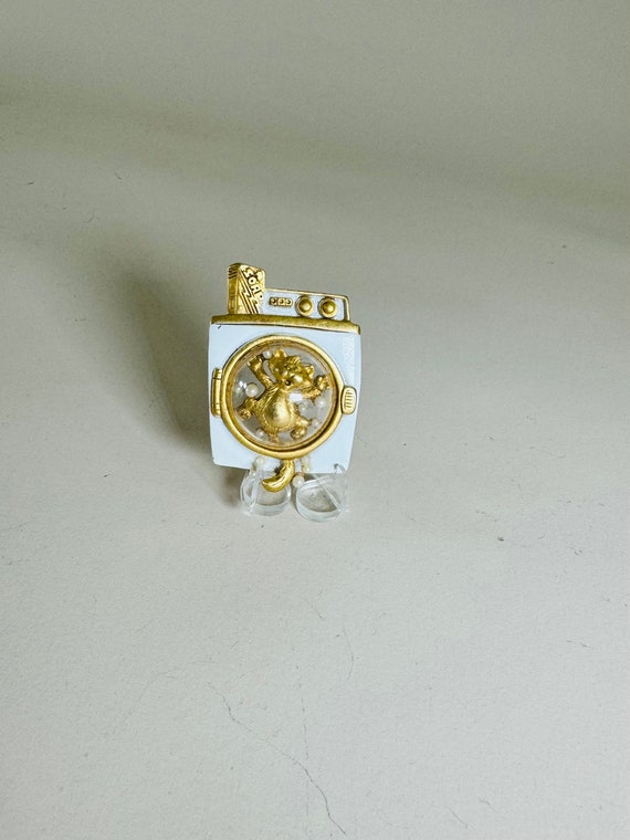 Vintage brooch signed ajc - Gem