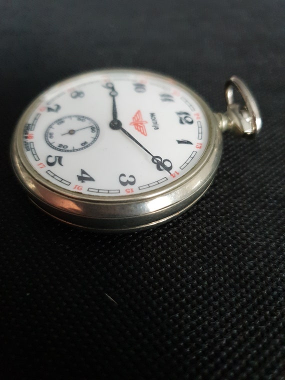 Vintage 1970's Molnija Soviet Made Mechanical Perfect… - Gem