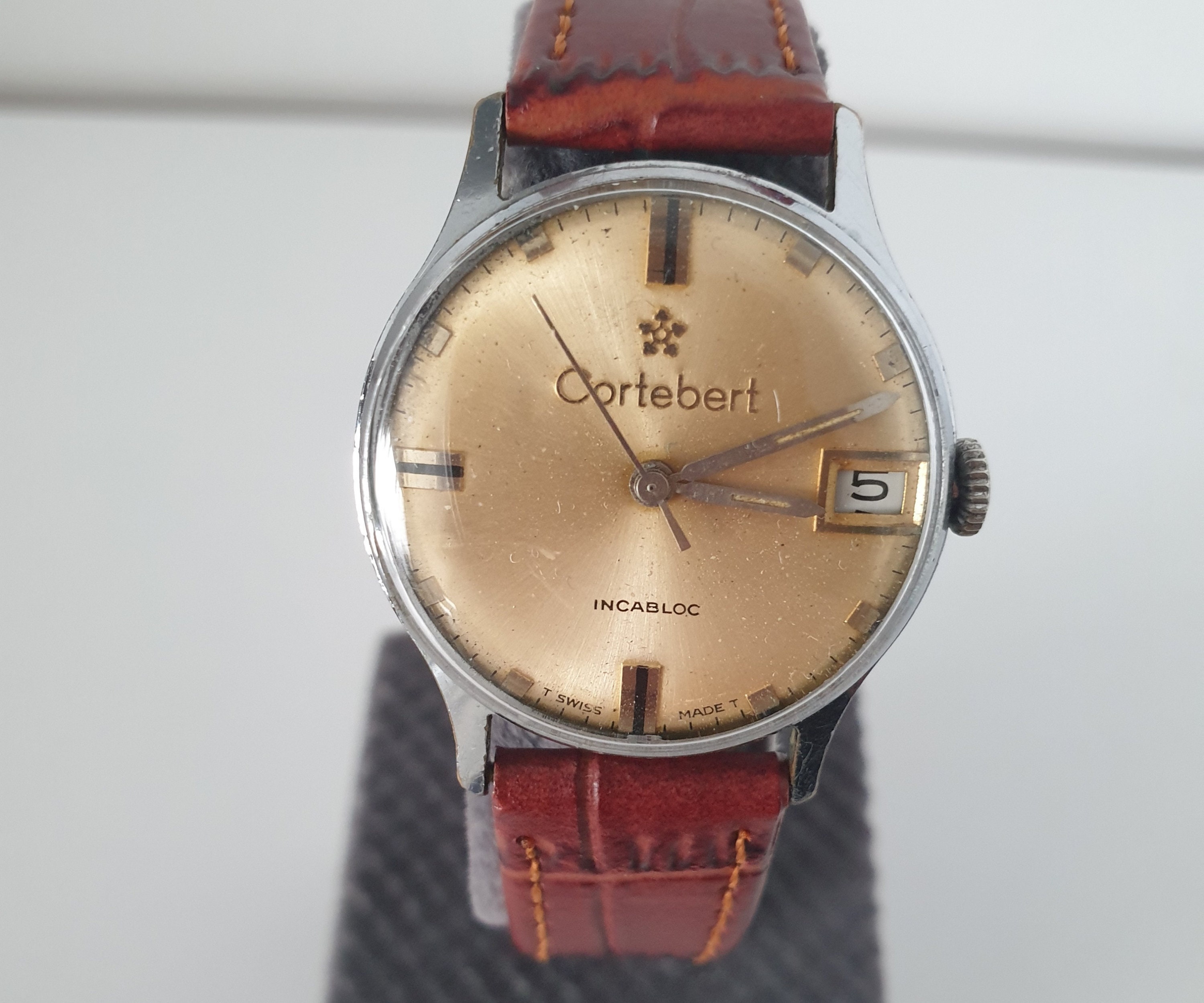 Cortebert Vintage Mechanical Hand Wind Men's Dress Wristwatch ...