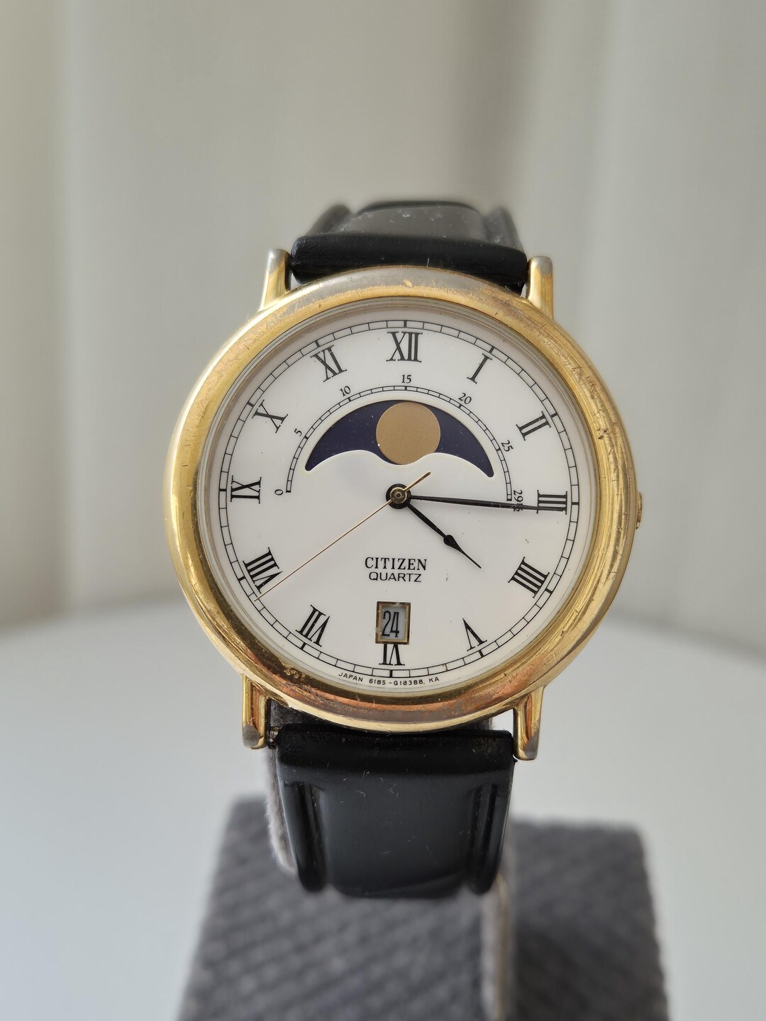 Rare CITIZEN Moonphase Quartz Gold Tones Vintage Watch , Minimalist ...
