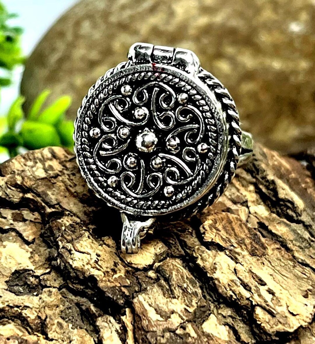 Oxidized Sterling Silver Plated Pill Box Ring: Secret Message Ring - Etsy